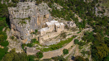 Milna Destination Guide